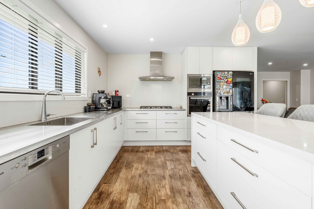 14 Harding Drive, Papamoa Beach, Tauranga, Bay Of Plenty, 3118, New Zealand - Property Real ...